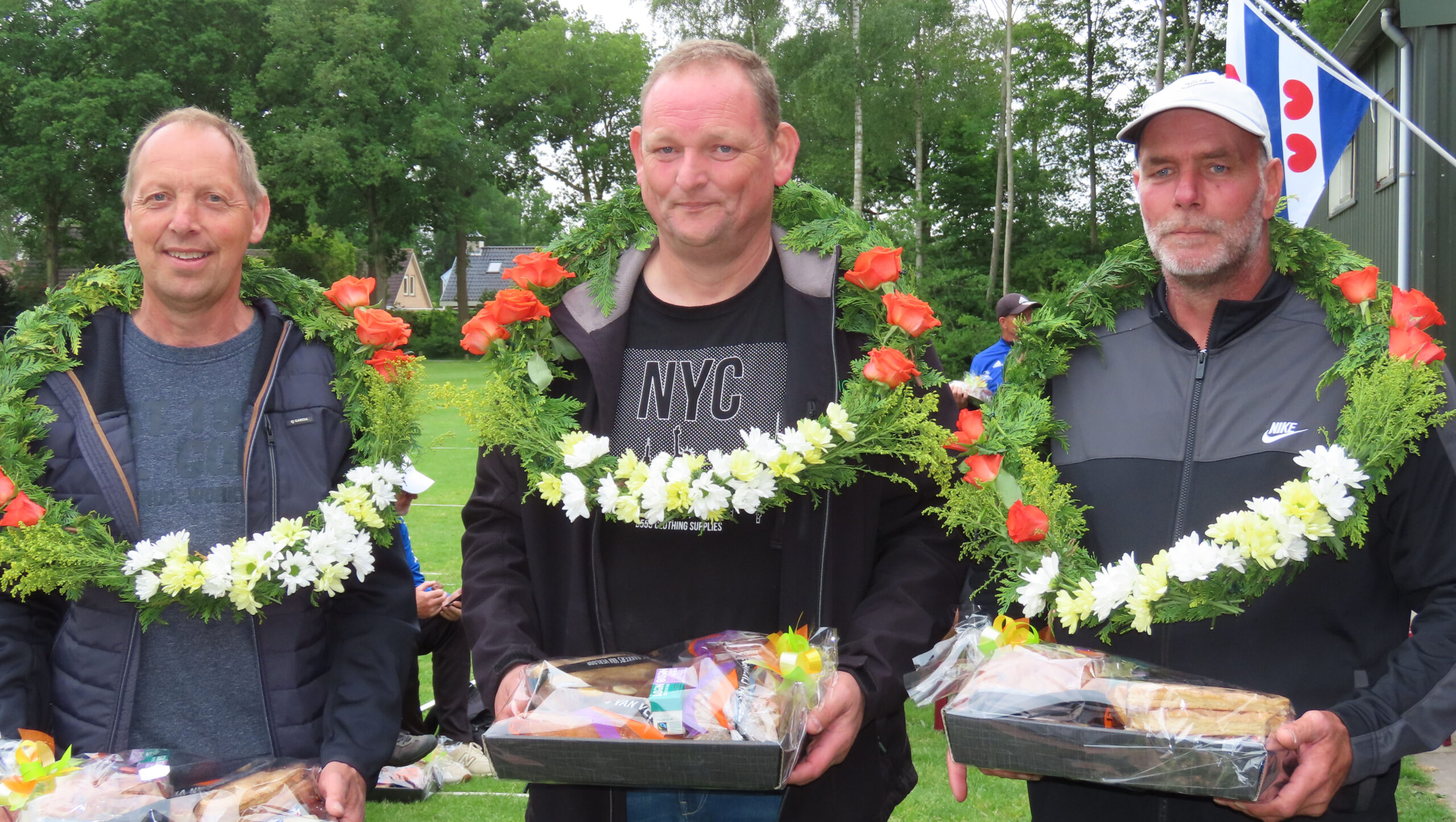 Partuur André Dijkstra wint A-klasse 50+ in Heerenveen - kaatsen.nl