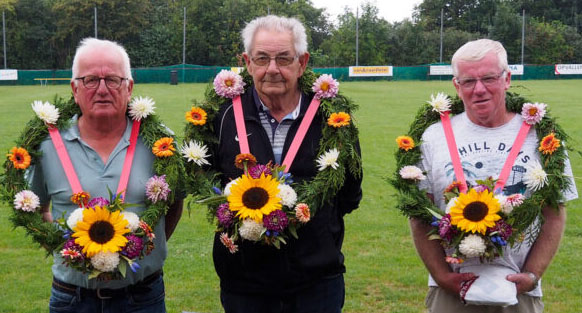 Het was nat bij de 55+zeiknat! - kaatsen.nl