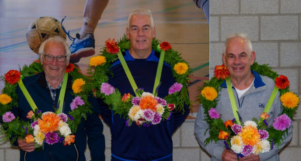 Jolly Dooper, Ludwig Seerden en Bertus Veldman pakken de kransen bij de ...