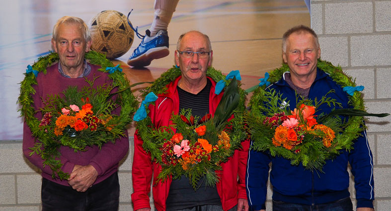 Geen cadeautjes bij de 55+ - kaatsen.nl